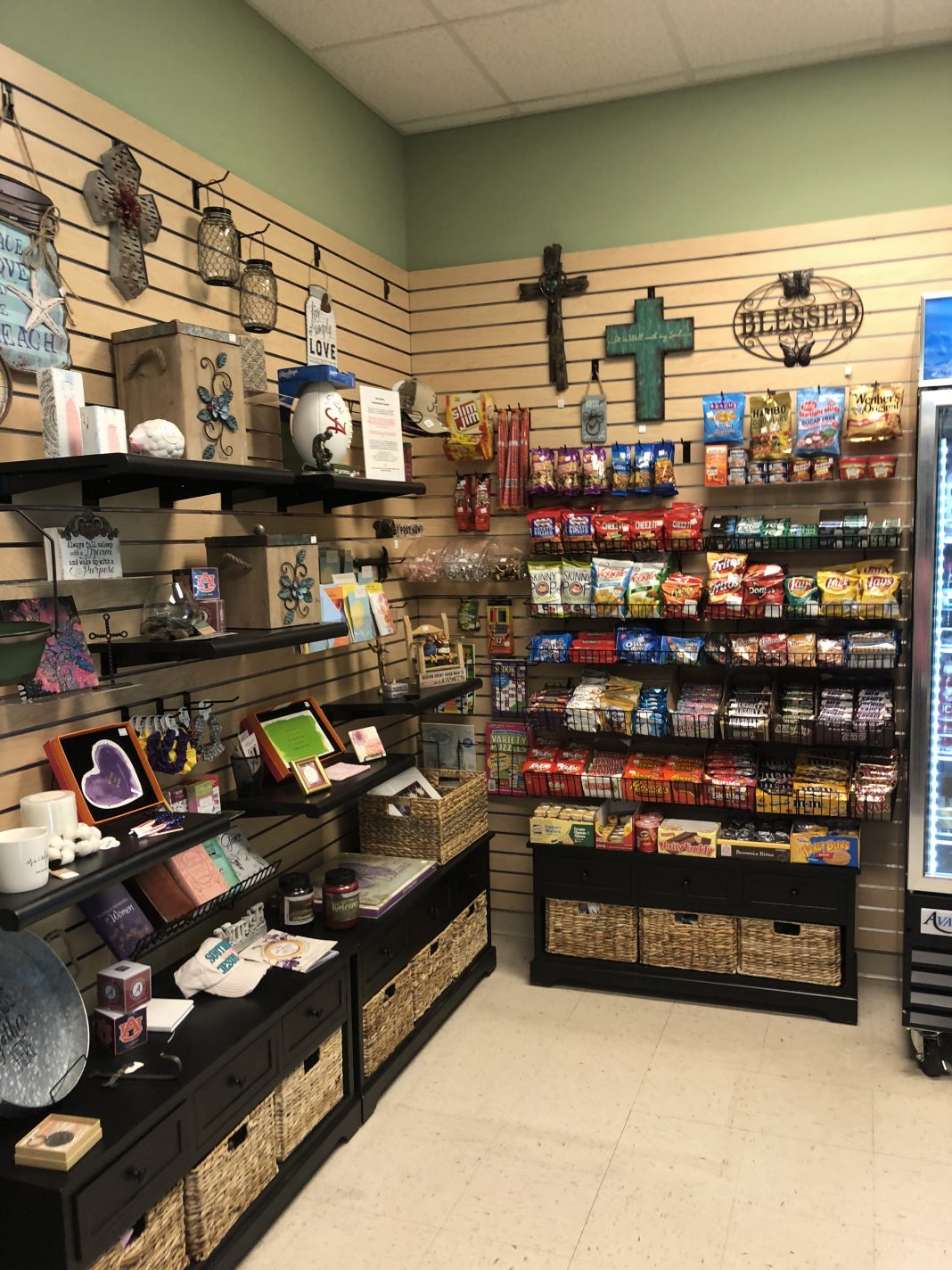 Volunteer Opportunities at Bibb Medical Center Gift Shop | The Bibb Voice